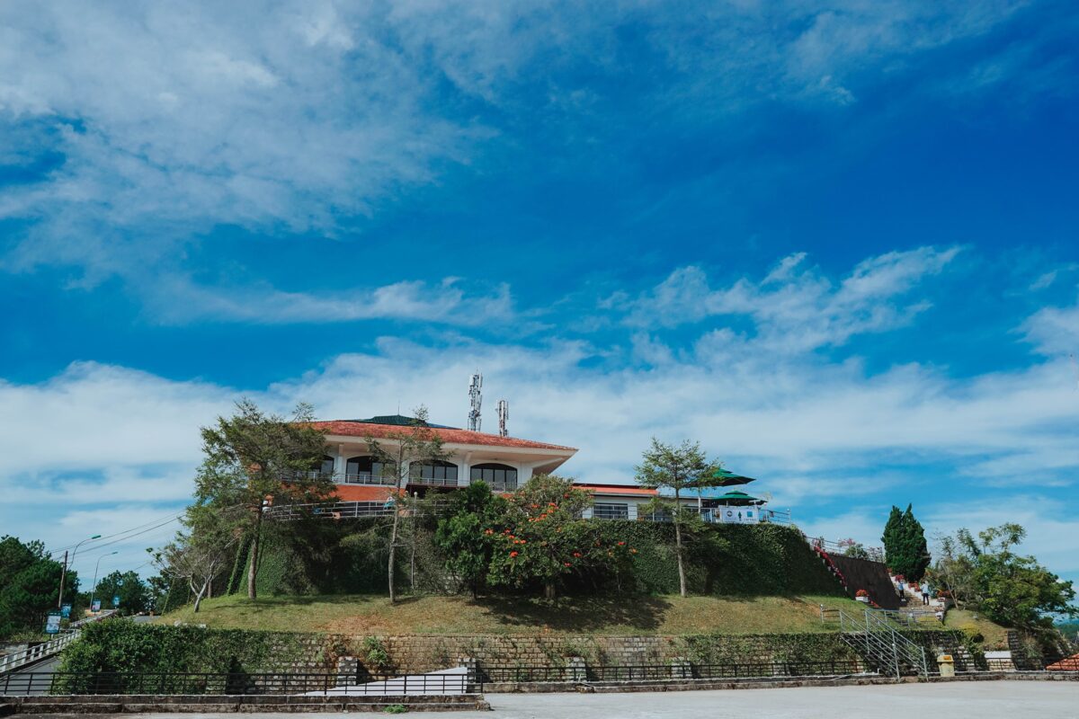 Review Cáp Treo Đà Lạt Tại Đồi Robin | Cập Nhật 2023 - Hướng Tiên Tourist