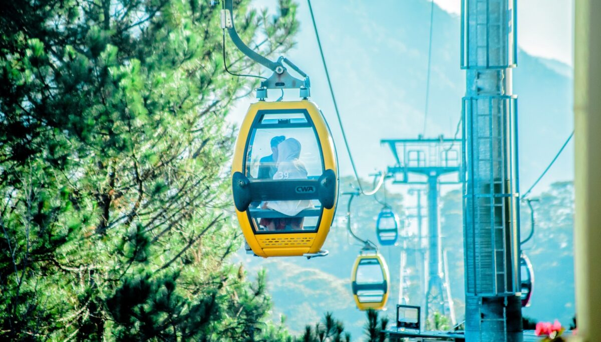 Review Cáp Treo Đà Lạt Tại Đồi Robin | Cập Nhật 2023 - Hướng Tiên Tourist